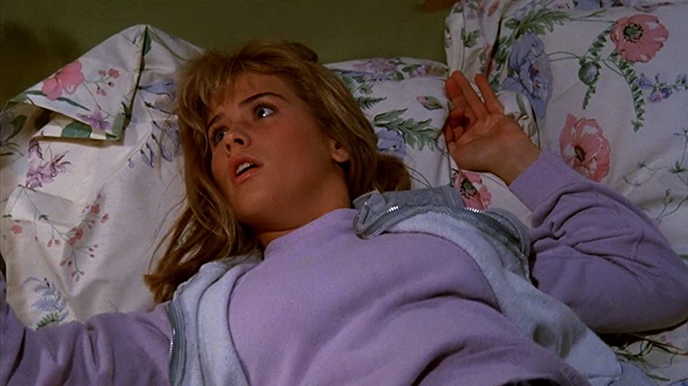 デッドリー・フレンド - 解説・レビュー・評価 | 映画ポップコーン